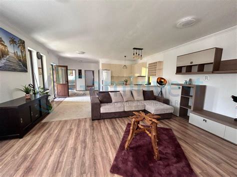 Casa Nou Construita Cu Dublu Front Stradal Bors Bihor