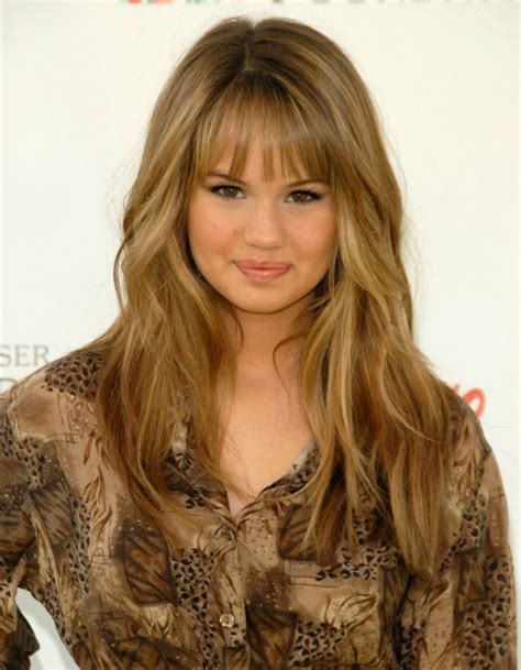 Jessie Debby Ryan Side Bangs