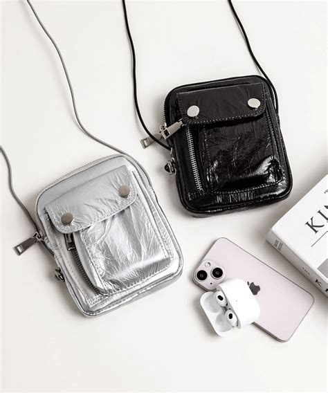 엔도르시 미니 지퍼포켓 스트링 크로스백 Eba808