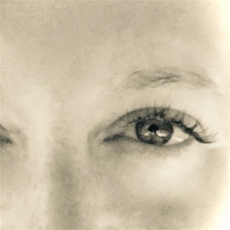 Sharon Davis Live N Local