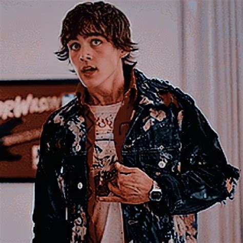 Icon Luke Julie And The Phantoms Filmes
