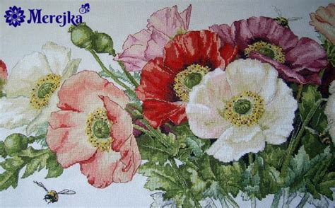 Вышитые крестиком цветы