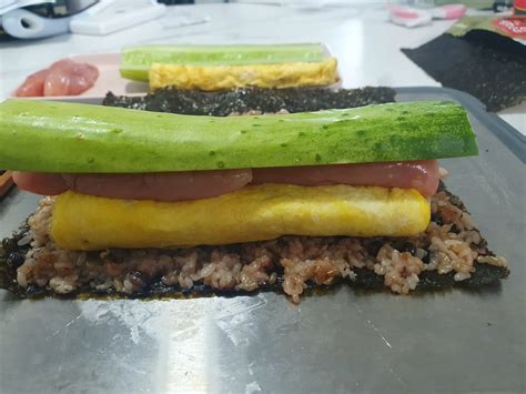 명란품은 오이계란김밥