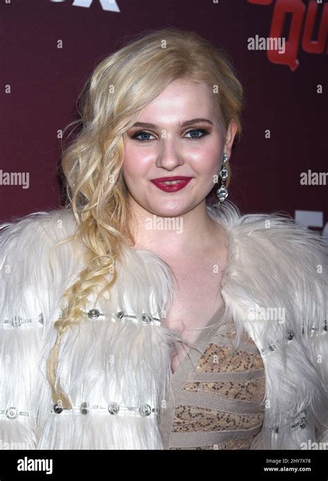 Abigail Breslin Scream Queens Season One Premiere Screening Hi Res