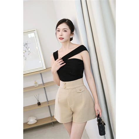 Qu N Short N Kaki C P Cao D Ng B Ng Nh Khuy V Ng Ng T N D Ng Sean