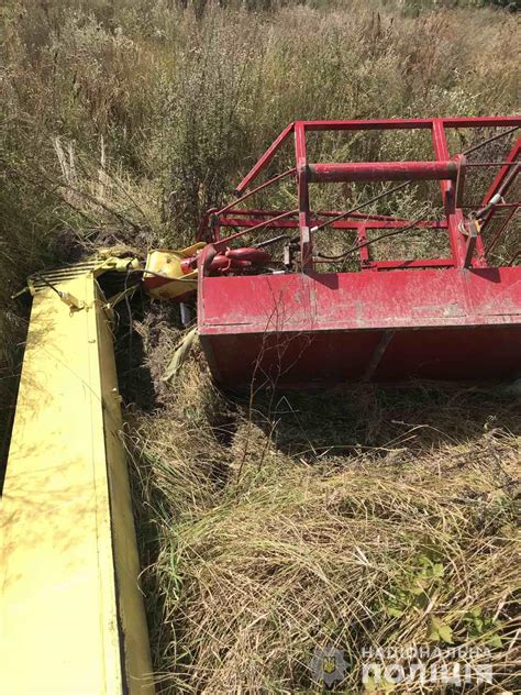 На Львівщині внаслідок падіння автокрану жахливо загинула людина ФОТО Магнолія ТВ