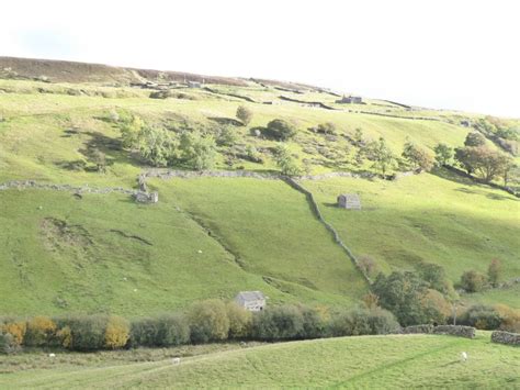 A Female Instagrammer Travelling The World Naked Travel Tomorrow