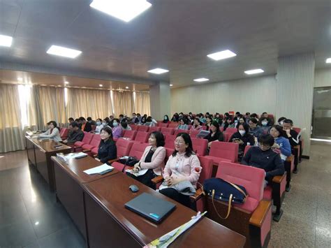 外国语言文化学院凝心聚力，共谋学科高质量发展 学院新闻 华南师范大学外国语言文化学院
