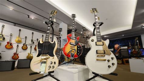 15 Rocking Facts about the Gibson Les Paul | Mental Floss