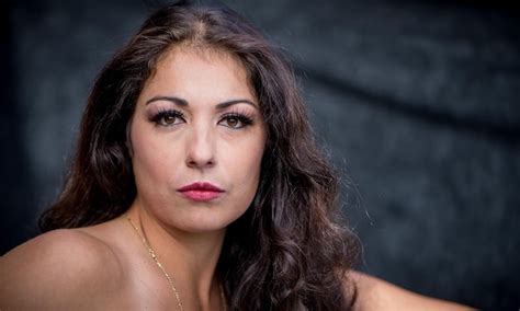 Premium Photo Close Up Portrait Of Shirtless Woman