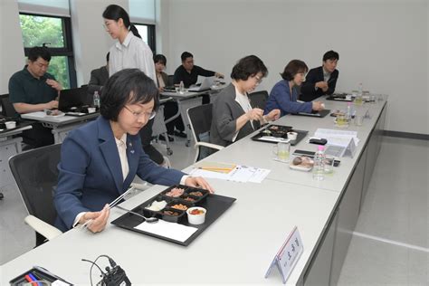식약처 환자용 식품개발 적극 지원…표준 제조기준 확대 한국경제