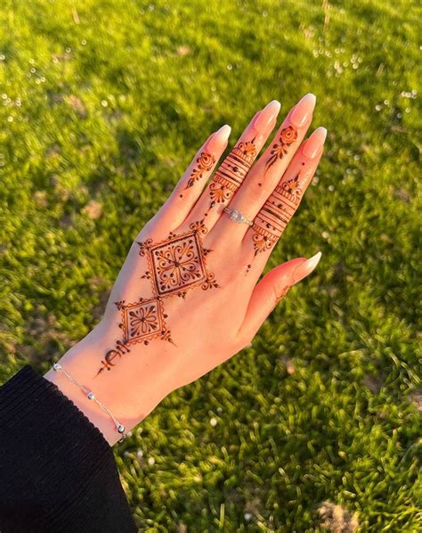 Henna Tattoos Meaning