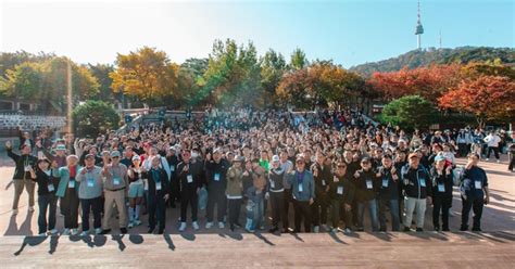 섬산련 ‘2024 섬유패션인 한마음 걷기대회 성료전국 6개 도시서 역대 최대 규모 개최