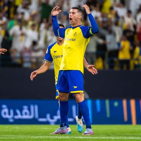 جريدة الرياض رونالدو وتاليسكا يقودان النصر لفوز ثمين على أبها