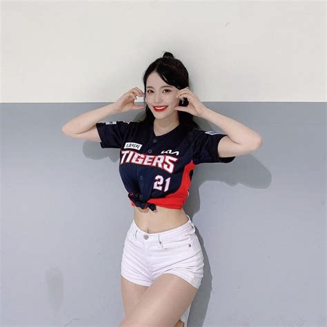 Cheerleader Lee Da Hye Acegag Com