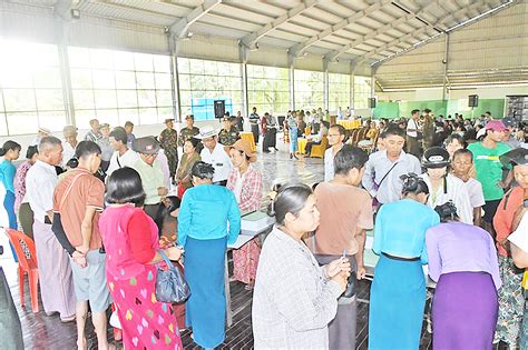 ငလျင်ဒဏ်သင့်ဒေသများတွင် ပြန်လည်ထူထောင်ရေးလုပ်ငန်းများ အမြန်ဆုံးဆောင်ရွက