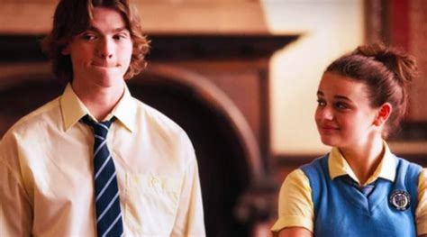 Ranking The Iconic Friendship Rules From The Kissing Booth