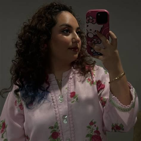 ‎emaan asif ایمان‎ oye emaan threads say more