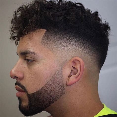 40 Ultra Cool Curly Taper Fade Haircuts For Men