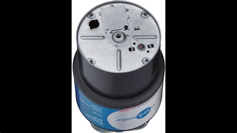 Insinkerator Garbage Disposal Badger 1 Hp Power Series 1 Hp Continuous Feed Black Youtube