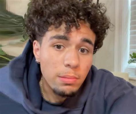 Antonio Dez Bio Age Family Life