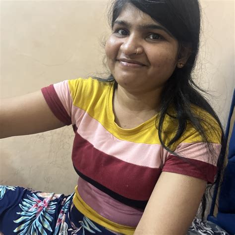 Naughty Jiya Cam Model Free Live Sex Show And Chat Stripchat