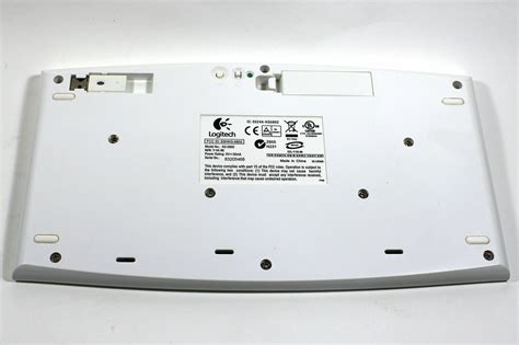 Wii Logitech Wireless Keyboard Kg 0802