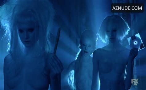 Heidy De La Rosa Luize Salmgrieze Laura Rowley Underwear Scene In Man Seeking Woman Aznude