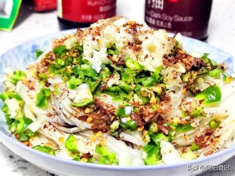 不要再吃水煮麵啦試試這道油潑麵色香味俱全 每日頭條