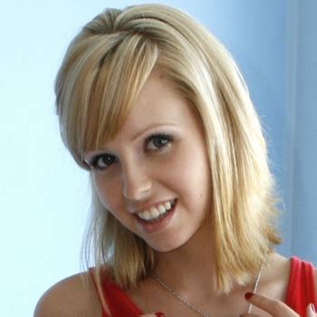 Hayden Winters Bio Read About Her Profile At Freeones