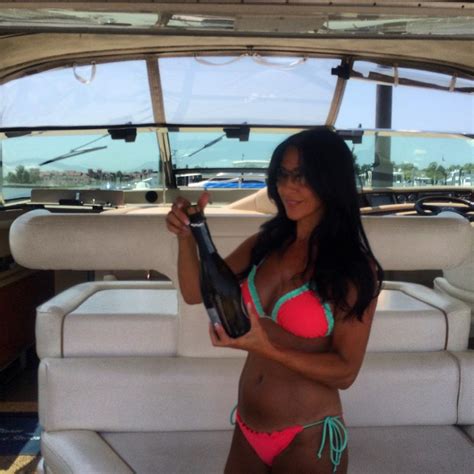 Naked Carla Facciolo Added 07192016 By Pepelepu