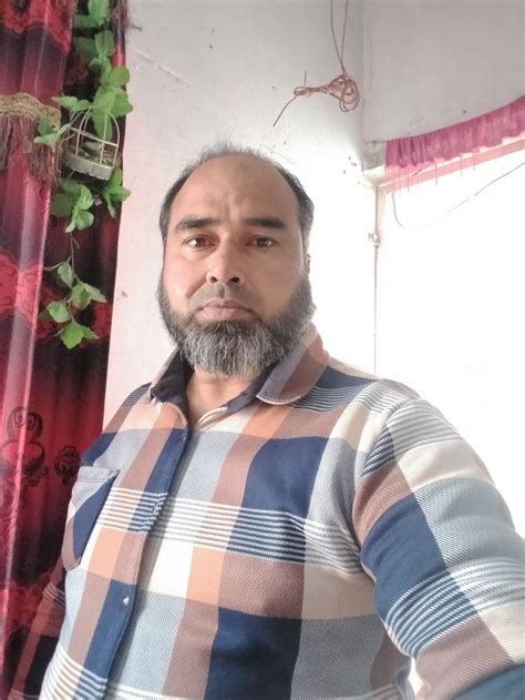 Pin By Mumtaz Aluminum And Glass Cent On Blouch Men Sweater Fashion Sweaters