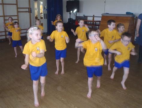 Class 6 Are Dancing For Fitness Penpol Primary School