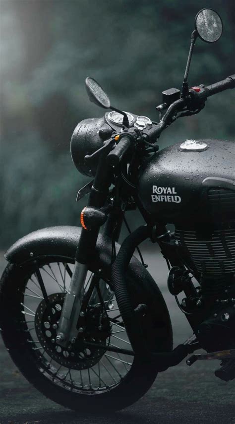 Royal Enfield Bullet Wallpapers 4k Hd Backgrounds On Wallpaperbat