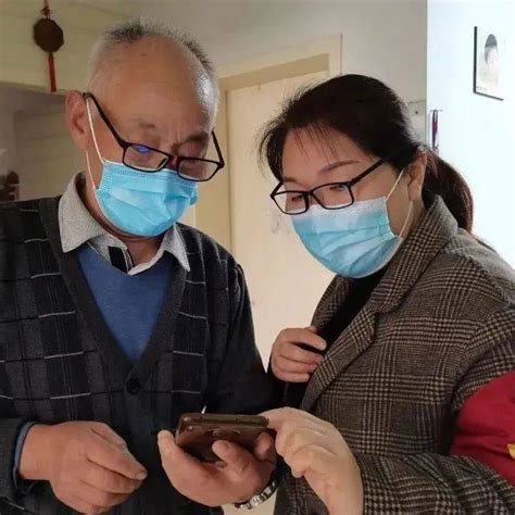 文明实践在济宁丨鱼台县：单元长热心服务 文明新风吹遍邻里孙素梅居民孩子