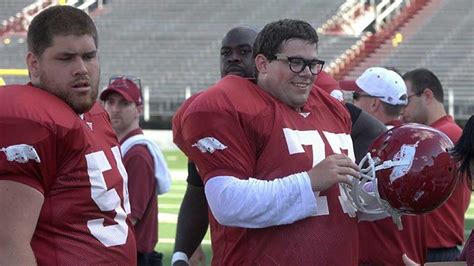 Greater Honors Legacy Of Arkansas Walk On Brandon Burlsworth