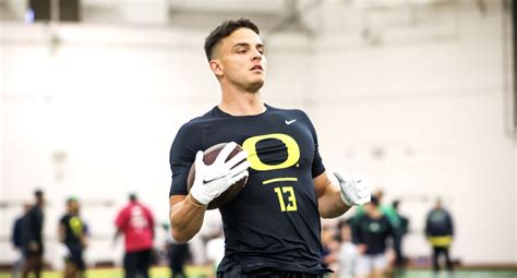 Former Oregon Football Wide Receiver Devon Allen Signs With Philadelphia Eagles Sports