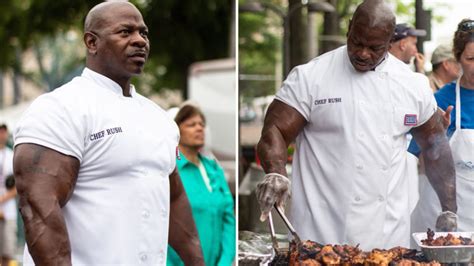 White House Chef Andre Rush Flexes His Viral 24 Inch Biceps 2025