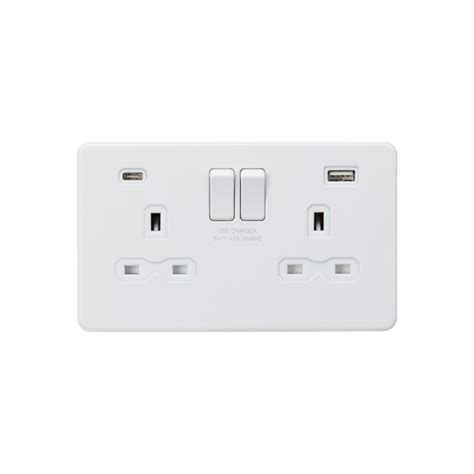 Matt White A G SP Switched Socket With Dual USB A C V DC A Shared With White Insert