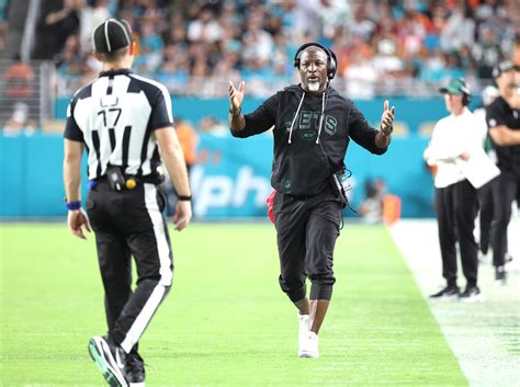 Fan Arrested For Throwing Sex Toy On Court During Wnba Game