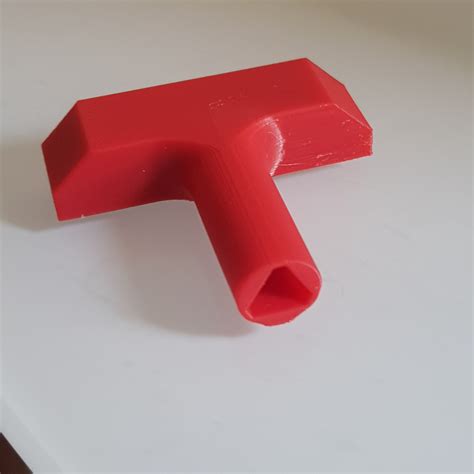 Triangular Universal Key For Water And Gas Meter Boxes By Lune Design Download Free Stl Model