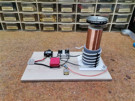 Single Mosfet Mini Sstc Tesla Coil With 10 Cm Spark Arduino Maker Pro