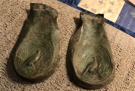 1800s powder flask serious detecting