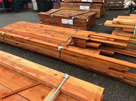 Lift Of 1 X 4 Cedar Lumber Assorted Lengths Cedar Able Auctions