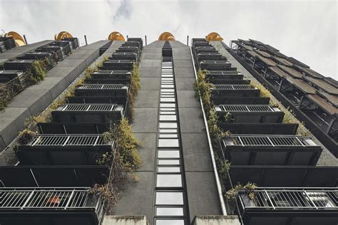 Retrospective Ch2 2006 Architectureau