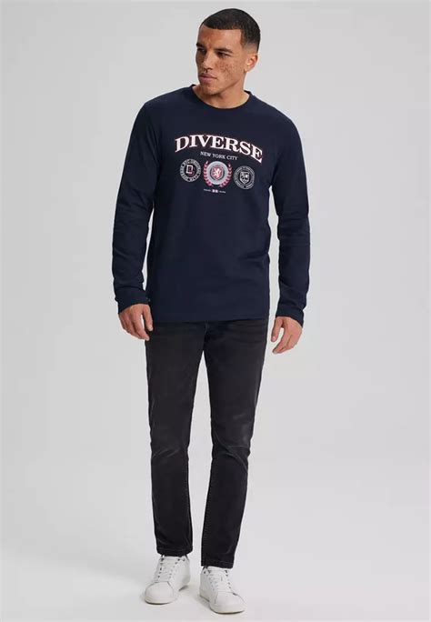 Jual Diverse Long Herry Lg T Shirt Original 2024 Zalora Indonesia