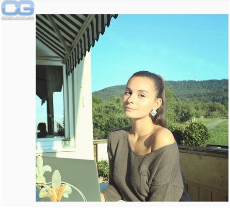 Julia Obst Nude Pictures Onlyfans Leaks Playbabe Photos Sex Scene Uncensored