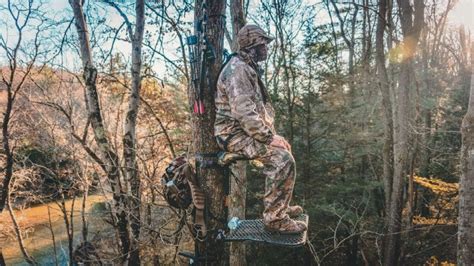 Tree Stand Concealment Ways To Camouflage A Deer Stand Advanced Hunter