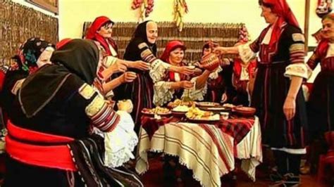 На 8 януари е Бабинден Front Bg