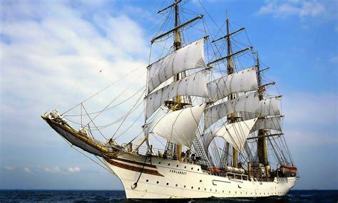 скачать живые обои для рабочего стола высокого качества бесплатно с парусниками 19 тыс